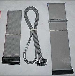 סט כבלים ללוח אם IDE, Floppy , SATAסט כבלים ללוח אם הכולל : כבל IDE ATA ...